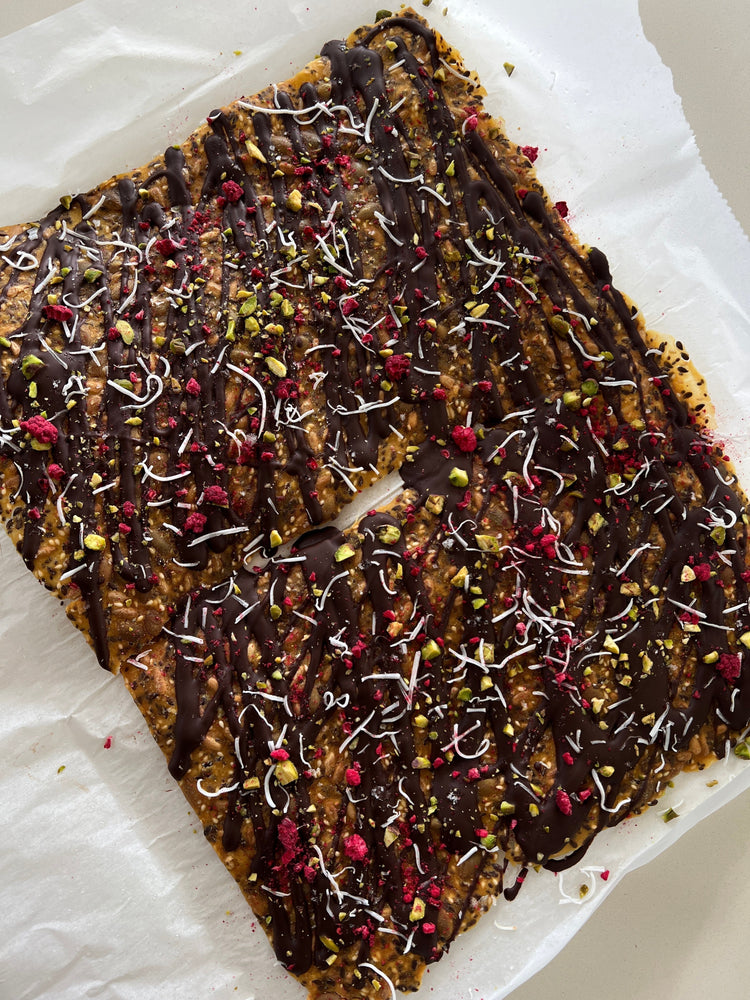 Kiki Christmas Crack – Festive & Healthy Treat – Kiki Seed Cracker Mix